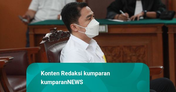 Eks Anak Buah Sambo, Arif Rachman Arifin, Divonis 10 Bulan Penjara | kumparan.com